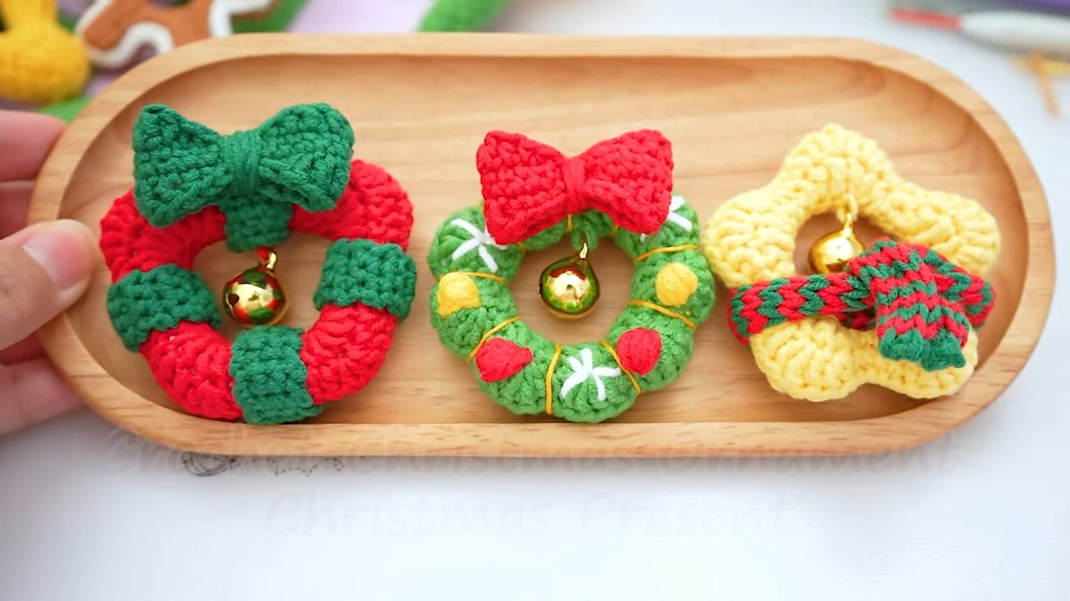 How to Crochet Gift Box with Golden Bell