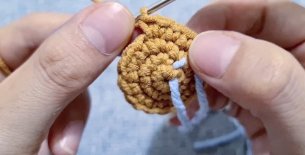 Crochet Bear-shaped Baby Rattle Pattern Step by step